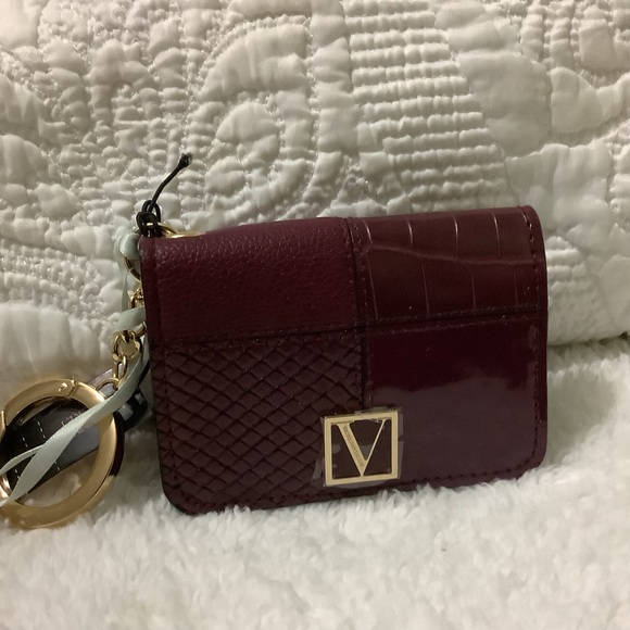 Victoria's Secret | Bags | Victorias Secret Foldable Card Case Key ...